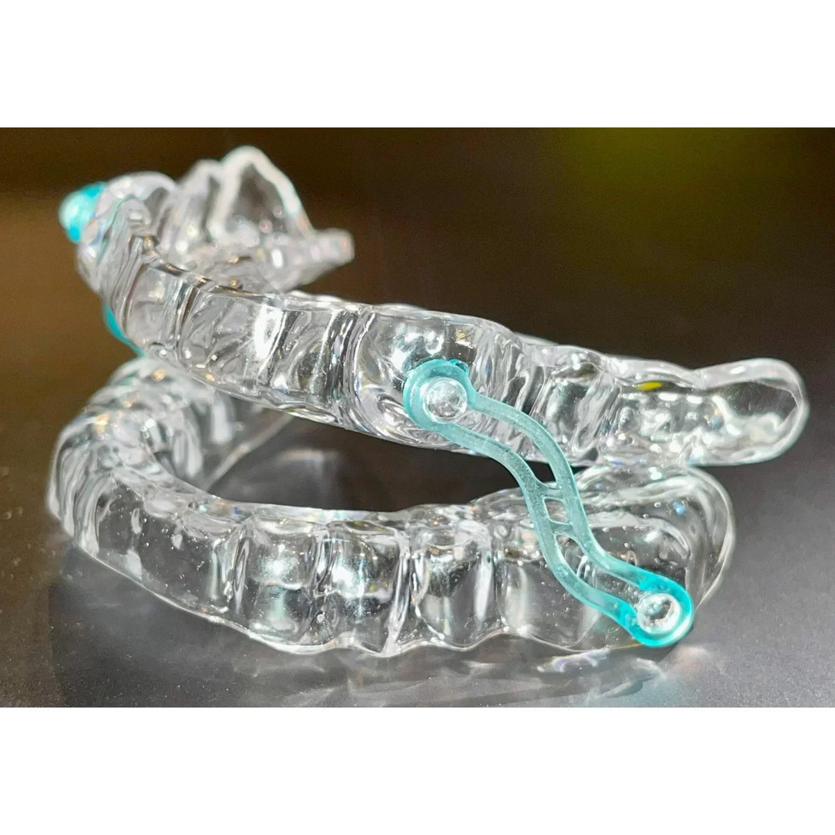 Experiencing Tightness or Pressure on Teeth / AM Aligner – The Clear Guard